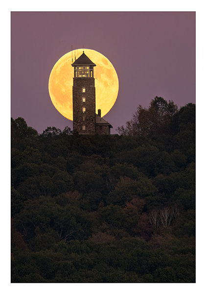 Quabbin Tower Moonrise-2025 | Patrick Zephyr Photography